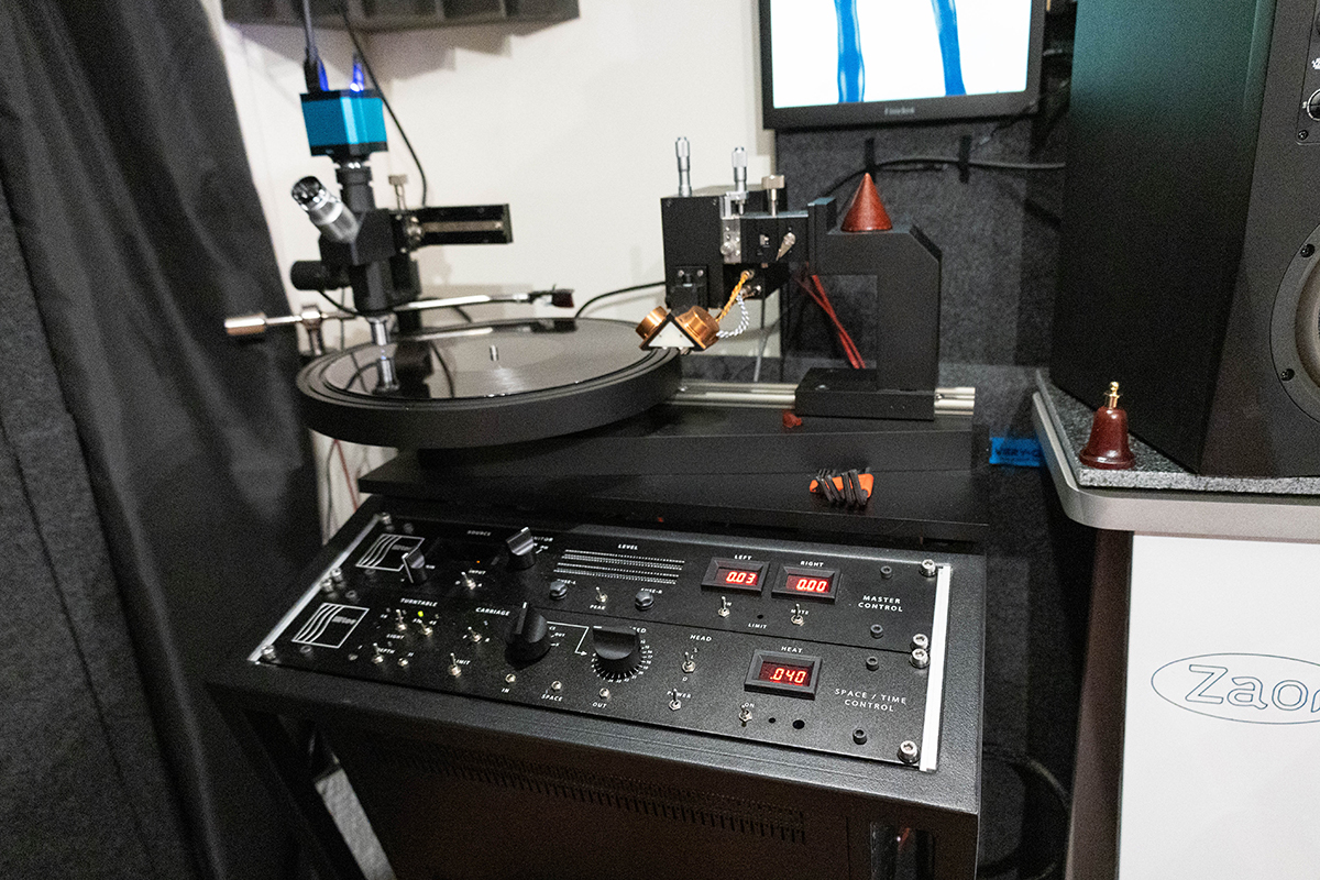 シミュレーションをフル活用した“最先端”のアナログカッティング。Altphonic Studioの音質へのこだわり - PHILE WEB