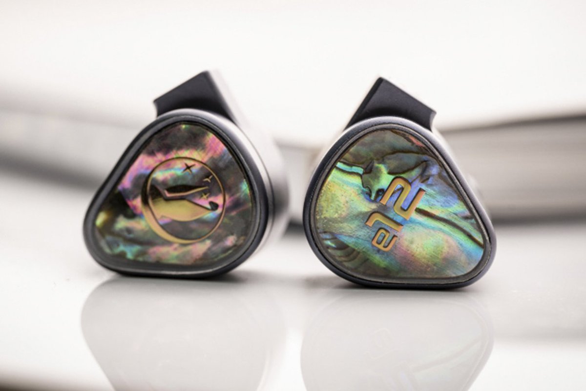 FiR Audio、シングルフルレンジドライバー搭載のユニバーサルIEM「Electron e12」 - PHILE WEB