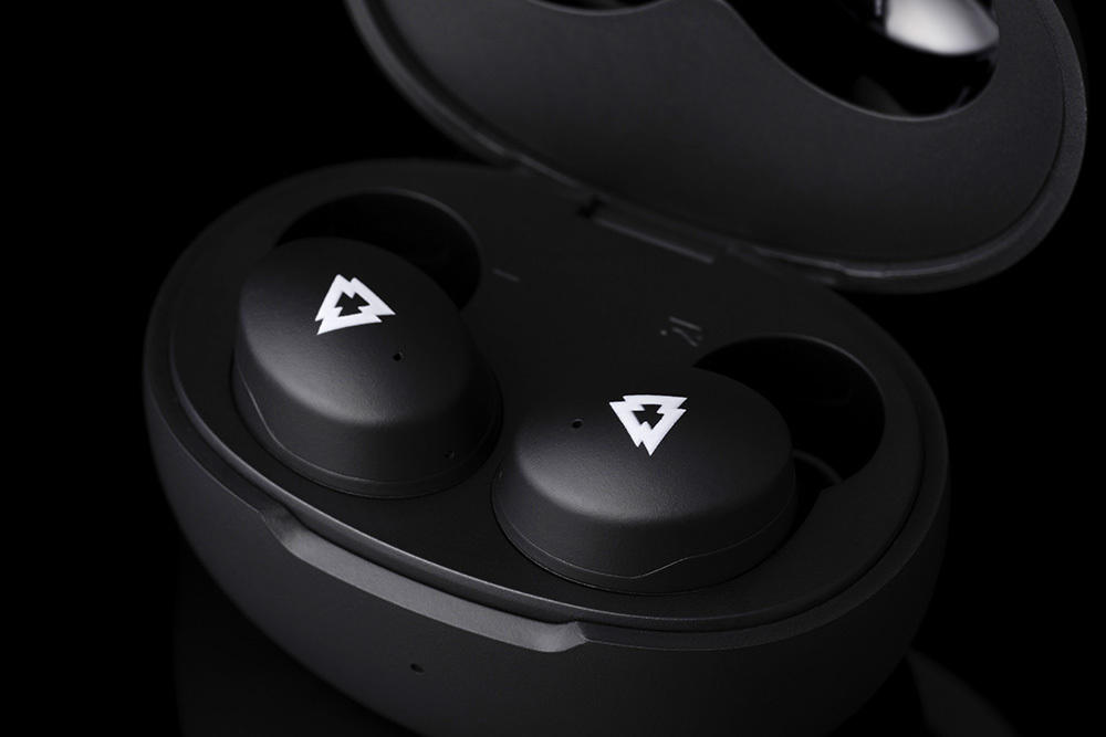 REB、超低遅延ゲーミングモード搭載の完全ワイヤレス「GEAR01＋Gaming」。ANC、ヘッドトラッキングも対応 - PHILE WEB