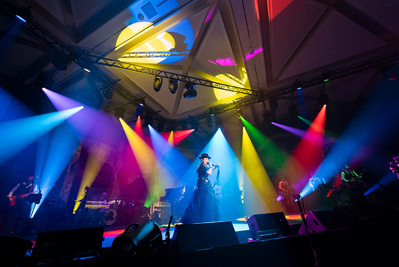 松任谷由実「SURF&SNOW in NAEBA Vol.45」2/10公演がLive Extremeでオンデマンド配信 - PHILE WEB