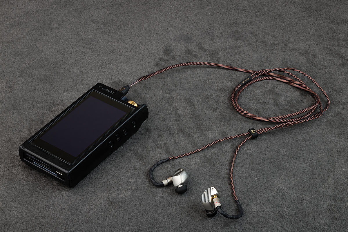 ブリスオーディオ、final「A10000」専用設計のアップグレードケーブル「BSEP for A10000」 - PHILE WEB