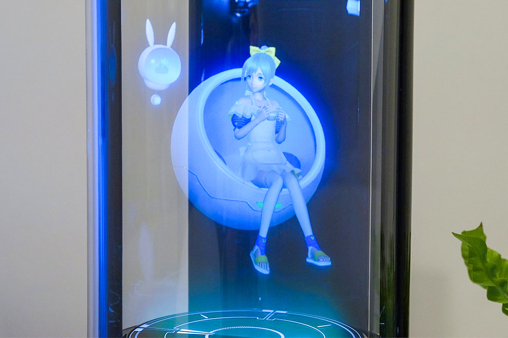 俺の嫁との生活、タダに。Gatebox「逢妻ヒカリ」共同生活費が無料に変更 - PHILE WEB