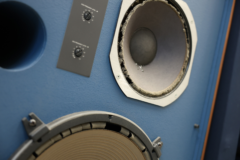 オーディオ機器の「ジャンク品」ってどこまで買い取れる？専門店「オーディオランド」に訊く (1/2) - PHILE WEB