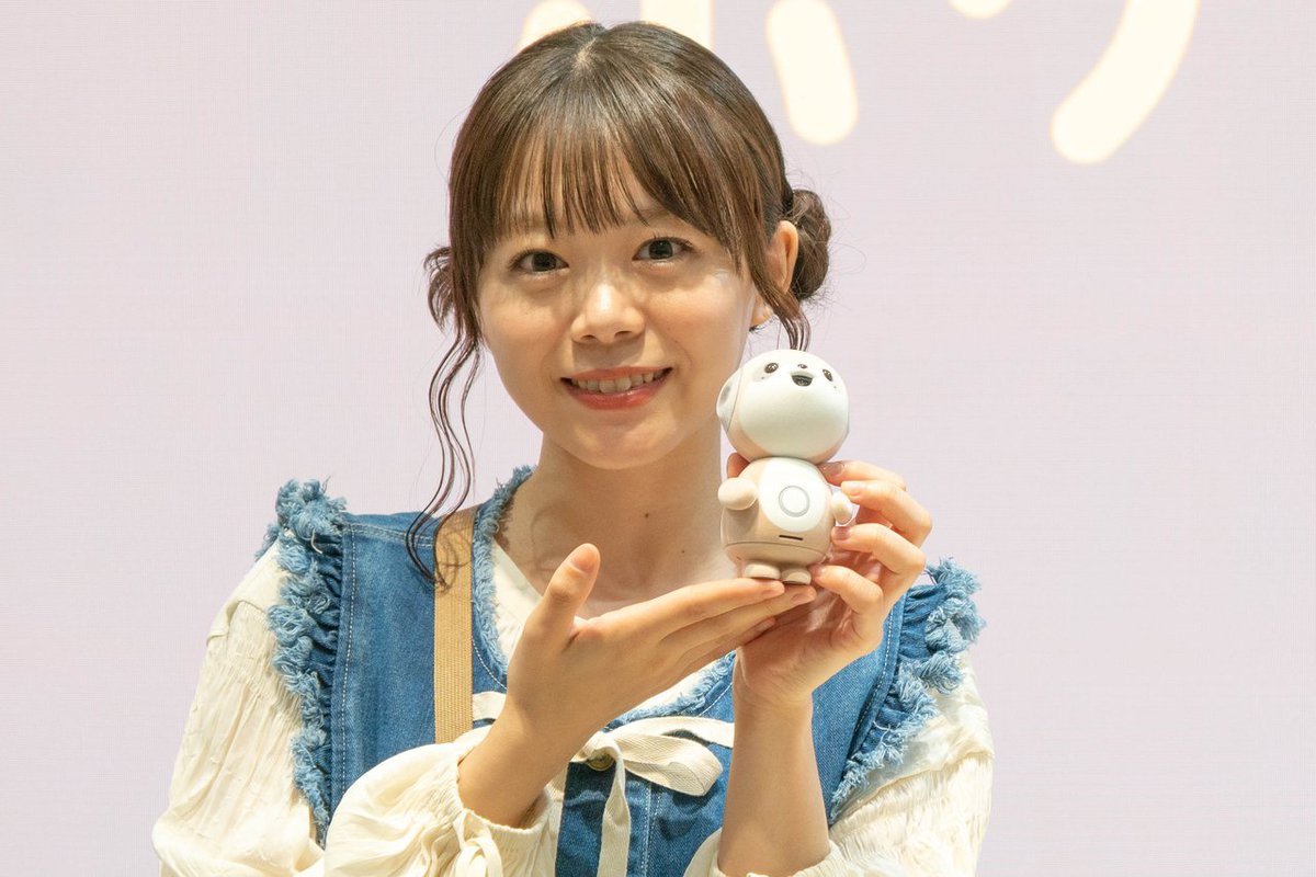 シャープ、独自AI技術で会話ができるコンパクトロボット「ポケとも」 - PHILE WEB