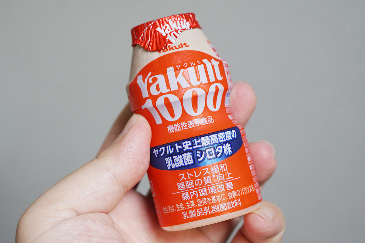 [B! 食] 「ヤクルト1000」レビュー。睡眠の質向上・ストレス緩和の効果を確かめる (1/6) - Phile-web
