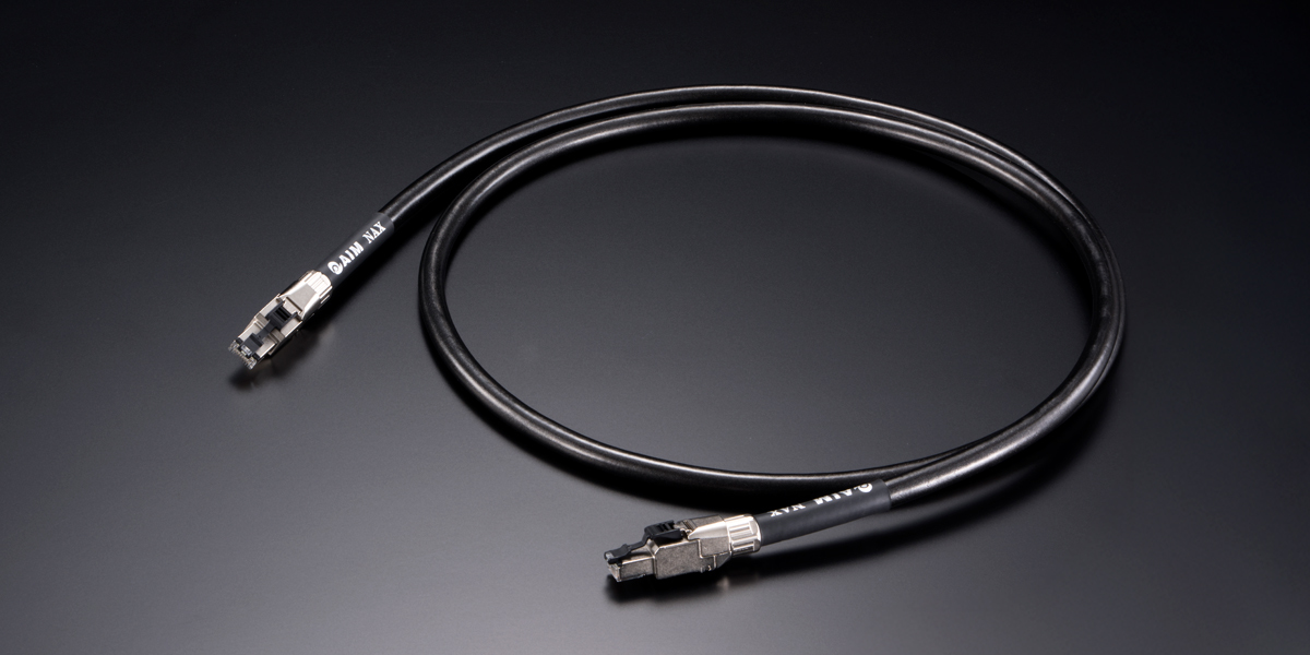 究極のネットオーディオ再生を。“求道者”のためのLANケーブル、AIM「SILVER STREAM【NAX】」を聴く - PHILE WEB