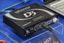 ＜ヘッドホン祭＞ワイズテック「DR.DAC3」早速登場／真空管サウンド目指したICポータブルアンプ - PHILE WEB