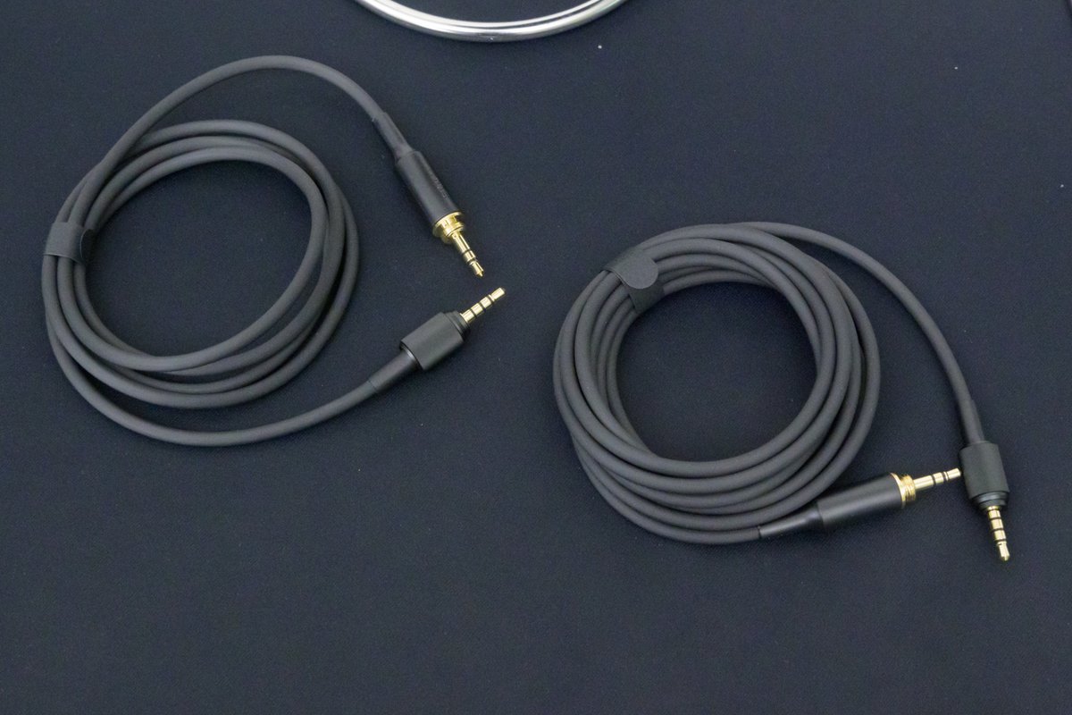 ソニー、海外仕様の超広帯域モニターヘッドホン「MDR-M1」 - PHILE WEB